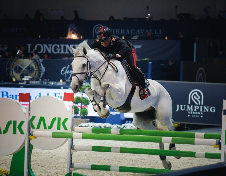 Banca Del Fucino Las Helmets e Co.Ge. alzano la coppa di Italian ...